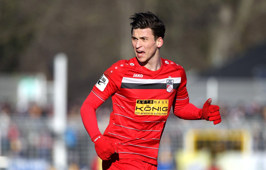 Theodor Bergmann wechselt von Erfurt nach Kaiserslautern – liga3-online.de