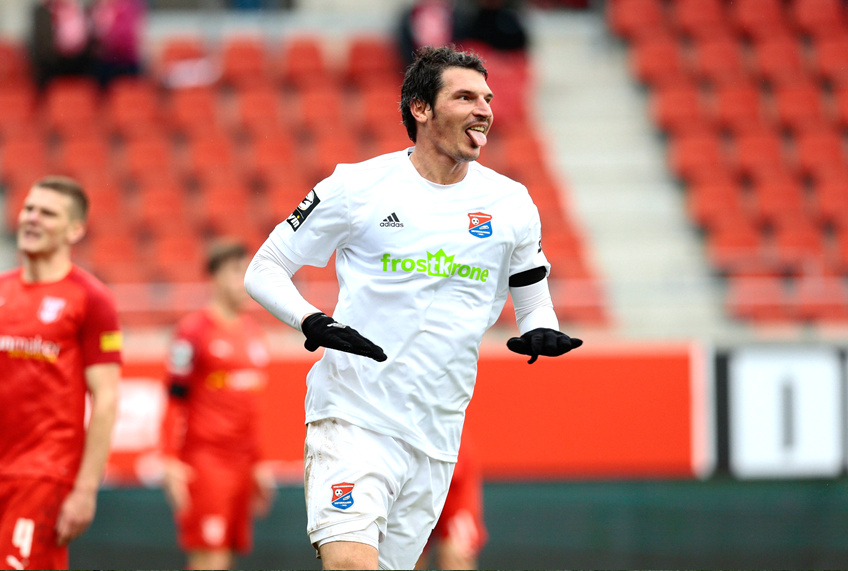 Leser wählen Dominik Stroh-Engel zum "Spieler des 25. Spieltages ...