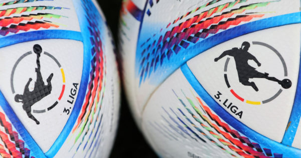 Fußball-Ligen im Vergleich: Ein Überblick auf einige der besten Ligen ...