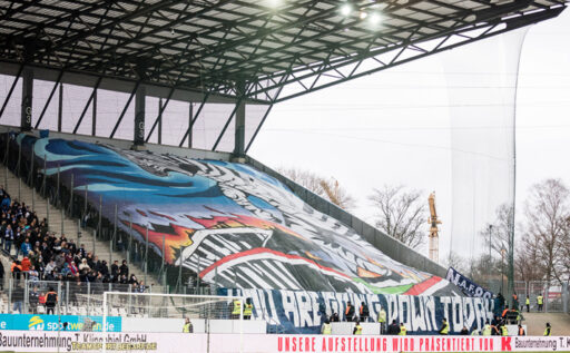 MSV Duisburg: Tickets für Derby binnen 45 Minuten ausverkauft – liga3 ...