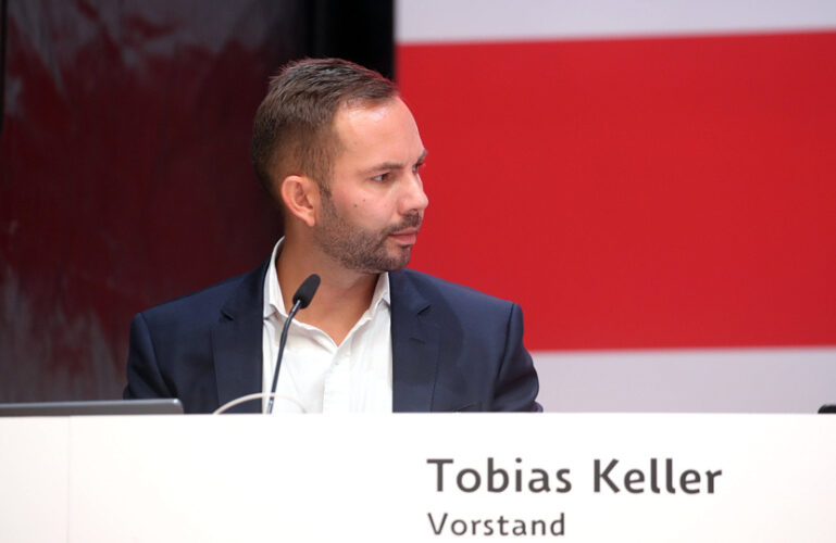 Schäfer-Nachfolger: Tobias Keller neuer SVWW-Geschäftsführer – liga3 ...