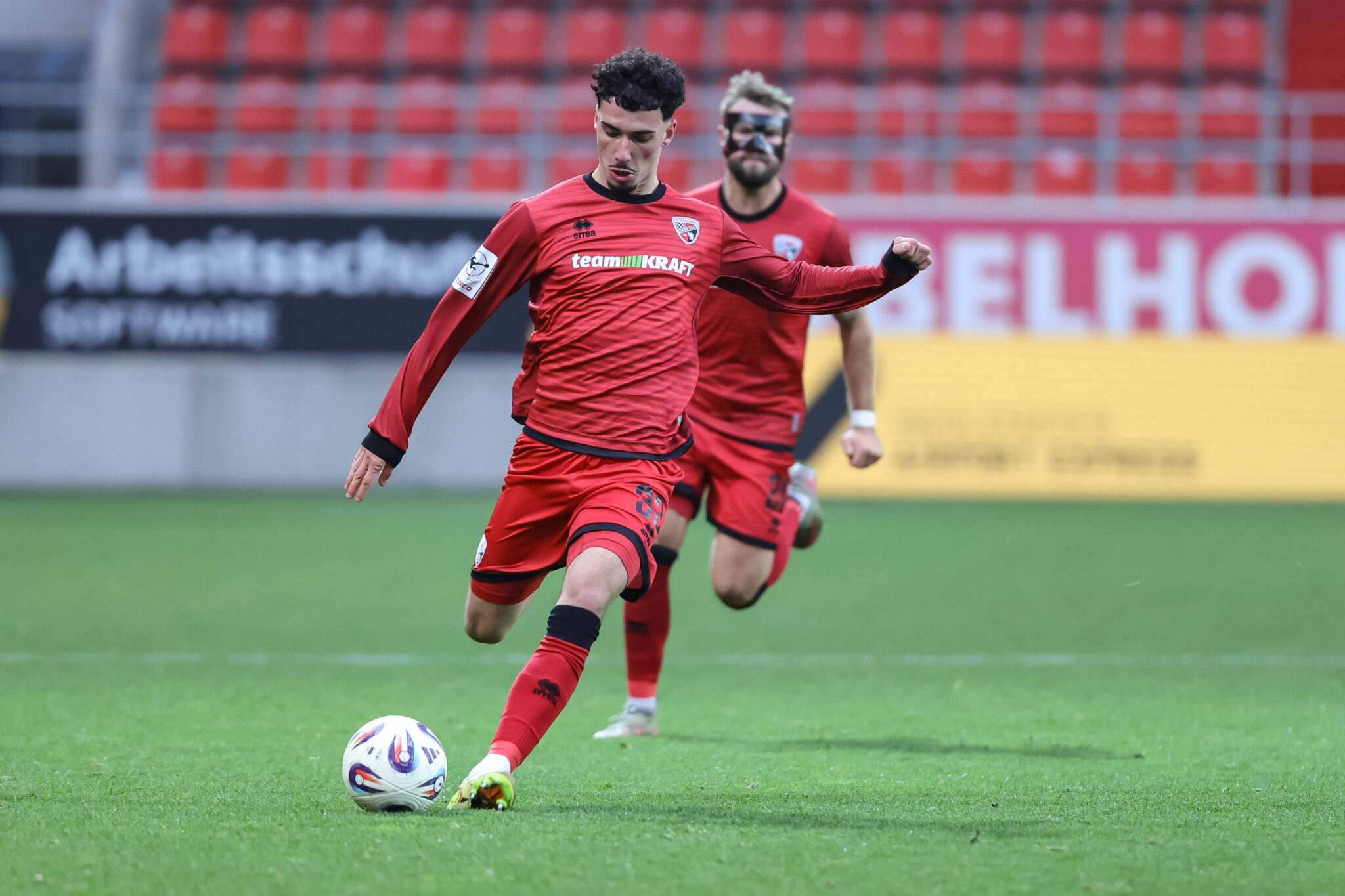 Für mehr Spielpraxis: FCI verleiht Sekulovic nach Bayreuth – liga3 ...