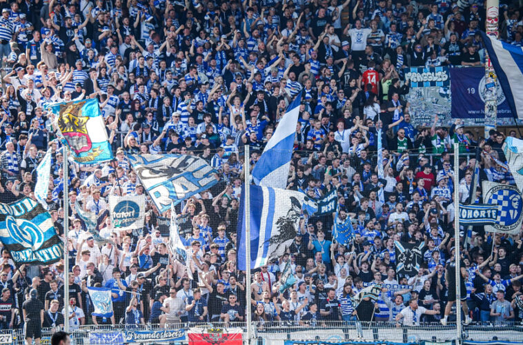 Bei Aufstieg: SSV Jahn und MSV Duisburg untersagen Platzstürme – liga3 ...