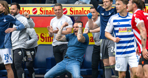 "Pipi in der Buchse": Hirsch schwärmt nach Sieg im Spitzenspiel – liga3 ...