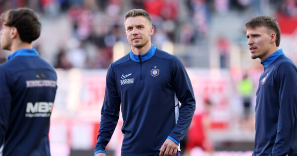 Nach sieben Jahren in Aue: Majetschak wechselt zum SSV Jahn – liga3 ...