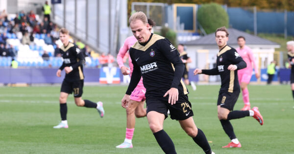 Zuletzt Stammspieler in Aue: Ehlers schließt sich Meppen an – liga3 ...